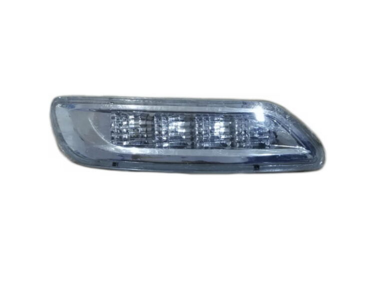 Sunvisor Clearance Lamp L/H - Stralis AT/AD/AS (13-On) | Moore Truck Parts