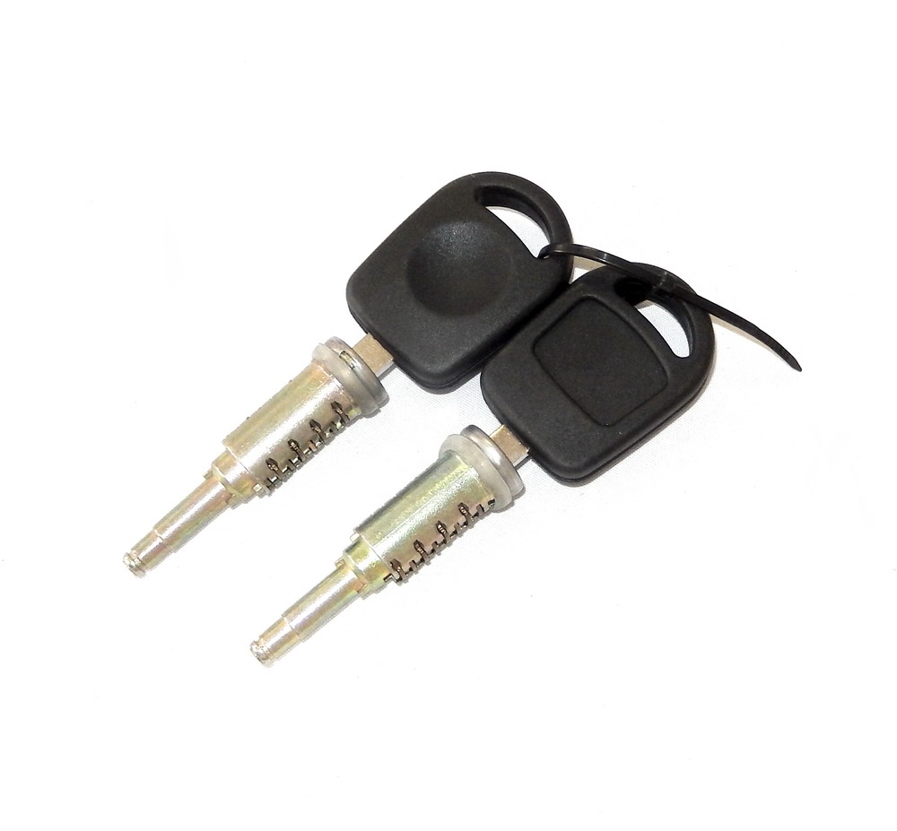 Door Key & Barrel Set - TGA M/L/LX/XL/XXL (00-09) | Moore Truck Parts